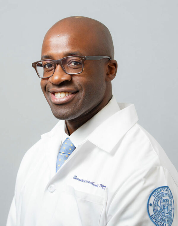 Acetabuloplasty | Pincer Impingement Treatment| FAI | Orthopedic Hip ...